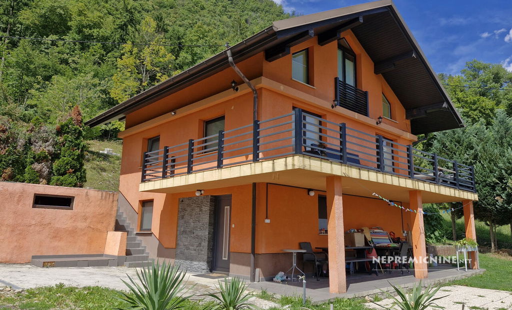 Prodaja, Hiša, Samostojna, Ljubljana okolica, Moravče, Velika Vas, 145 m2