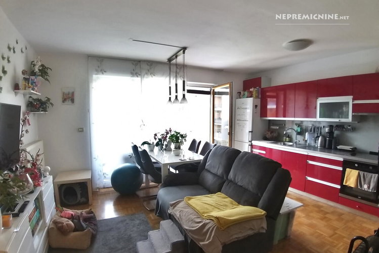 Prodaja, Stanovanje, 2-sobno, Ljubljana okolica, Logatec, Logatec, 53.7 m2