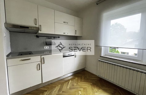 Nepremičninski portal Mojikvadrati.com. Nepremičnine - Hiše, Stanovanja, Parcele