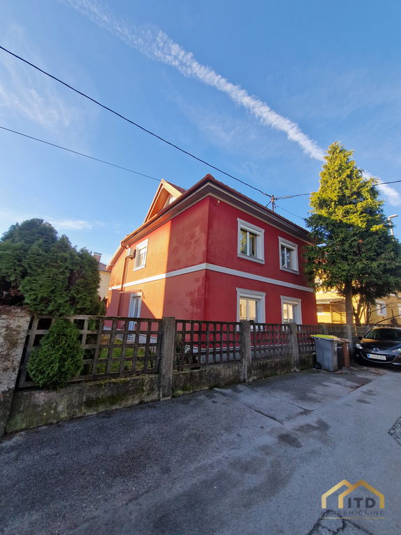 Prodaja, Kuća, Samostojeća, Ljubljana, Šiška, Zg. Šiška, 240 m2