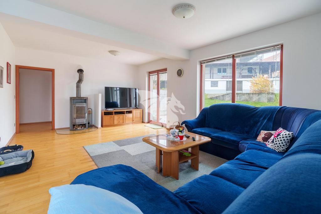 Sale, House, Semi-detached, Ljubljana Surroundings, Vrhnika, Vrhnika ...